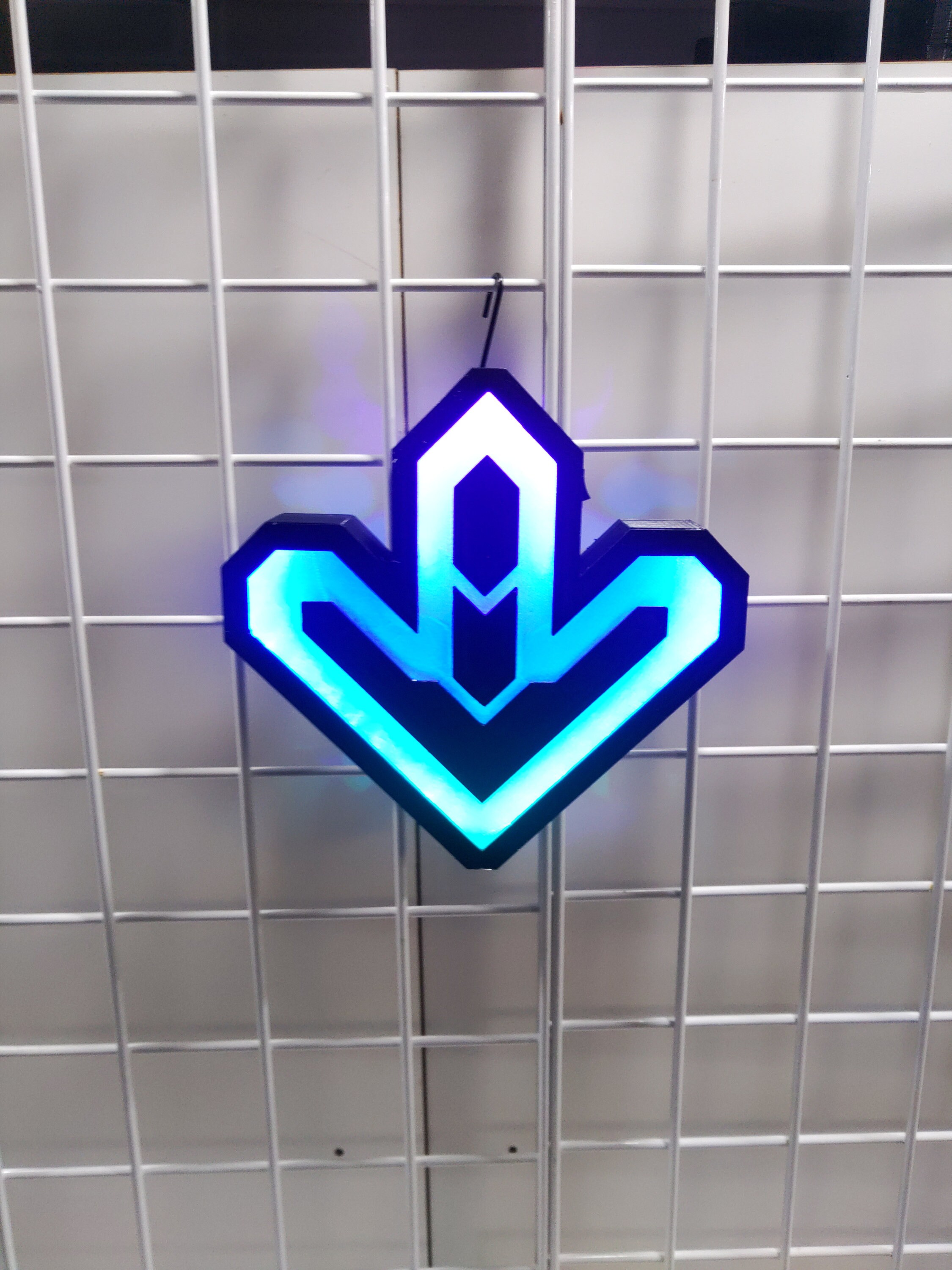 DDR Arrow RGB Lamp Bluetooth Controlled USB-C or Battery Powered - Etsy