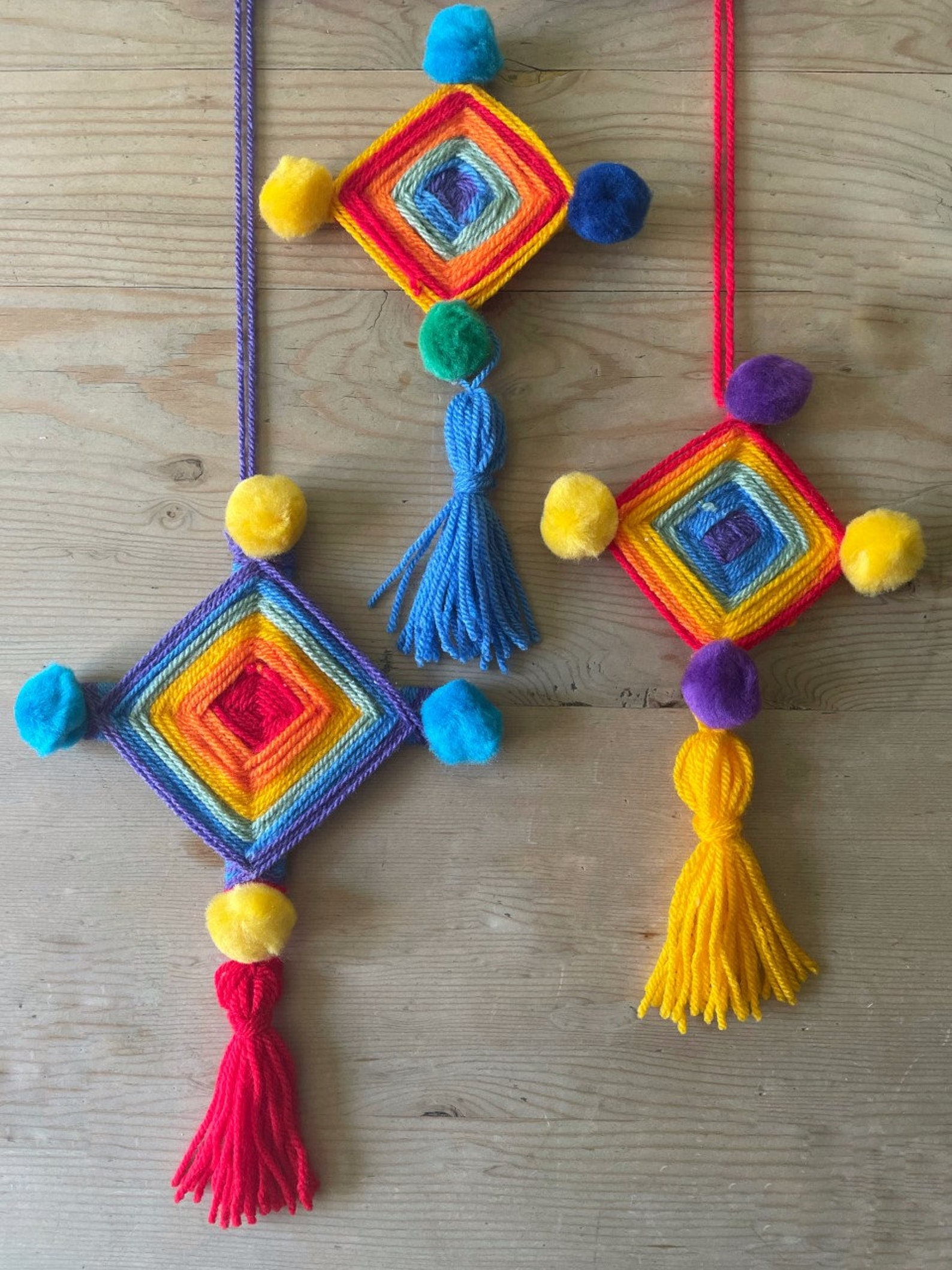 Craft Kit for Kids, God's Eye Weaving Kit, Wall Hanging DIY for ...