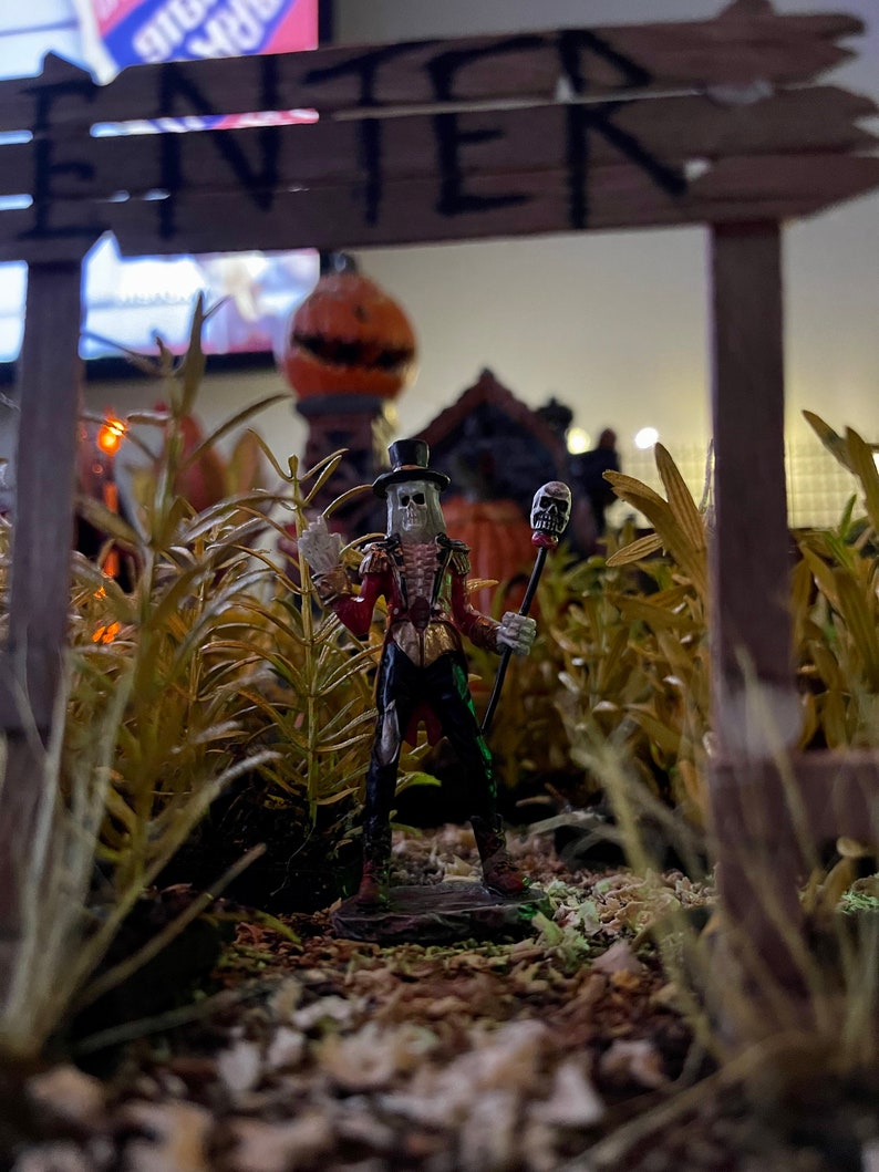 Miniature Corn Stalk for Village Displays * Halloween Village * Autumn ...