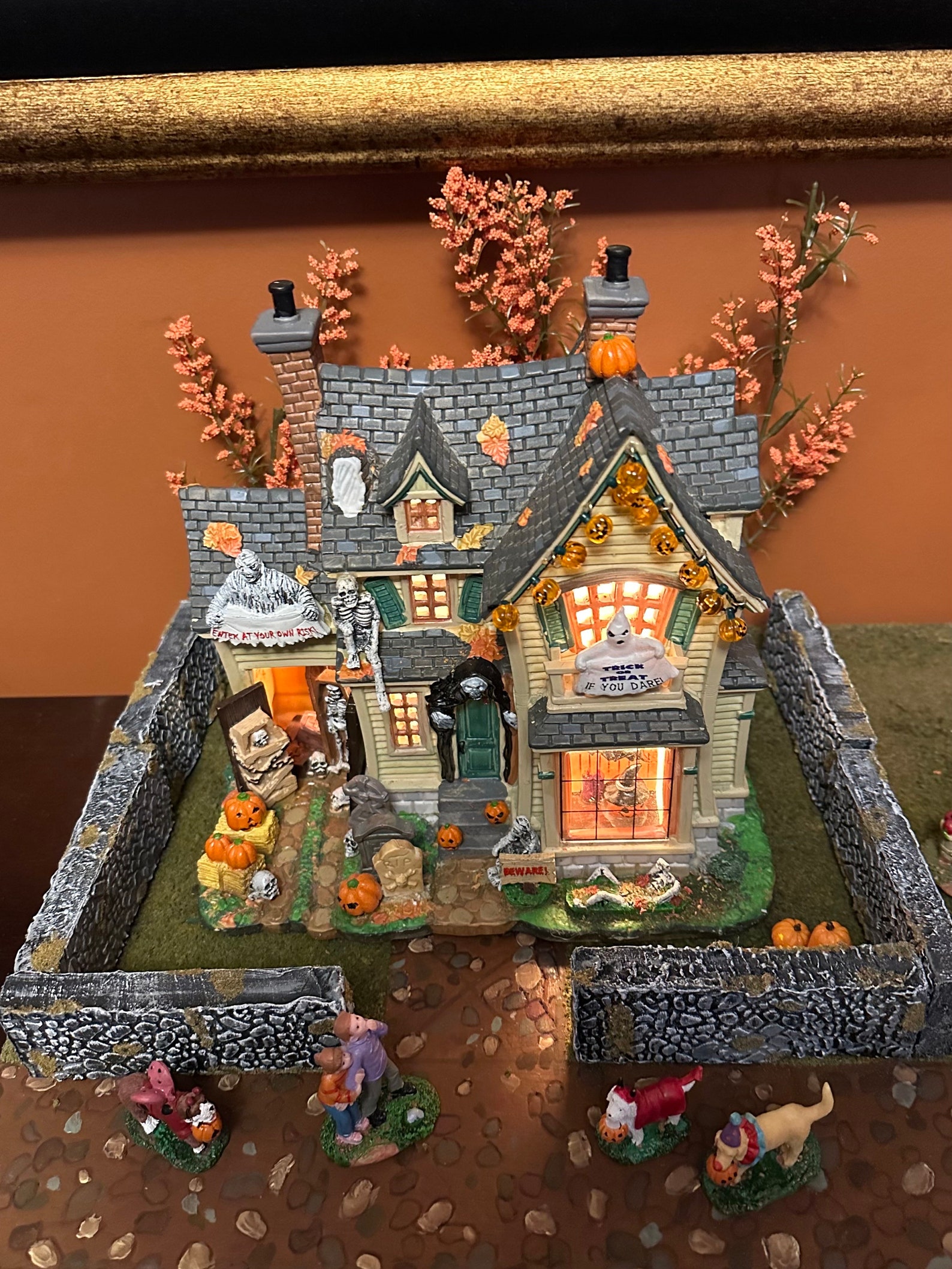 Cobblestone Retaining Wall Set for Christmas Village, Halloween Village ...