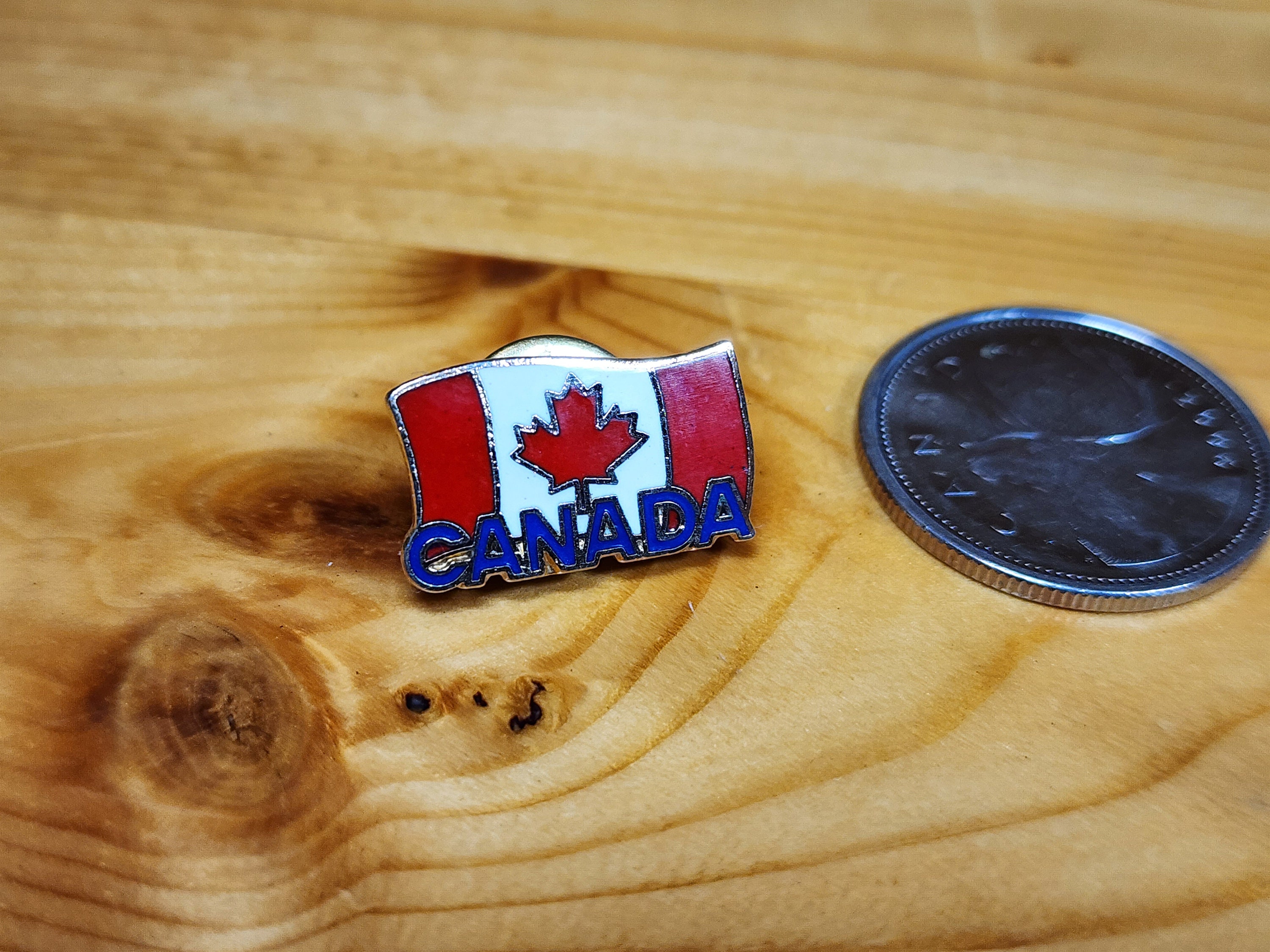 Canada Beautiful Vintage Canadian Flag Brooch Pin Unique Rare Hat Pin ...