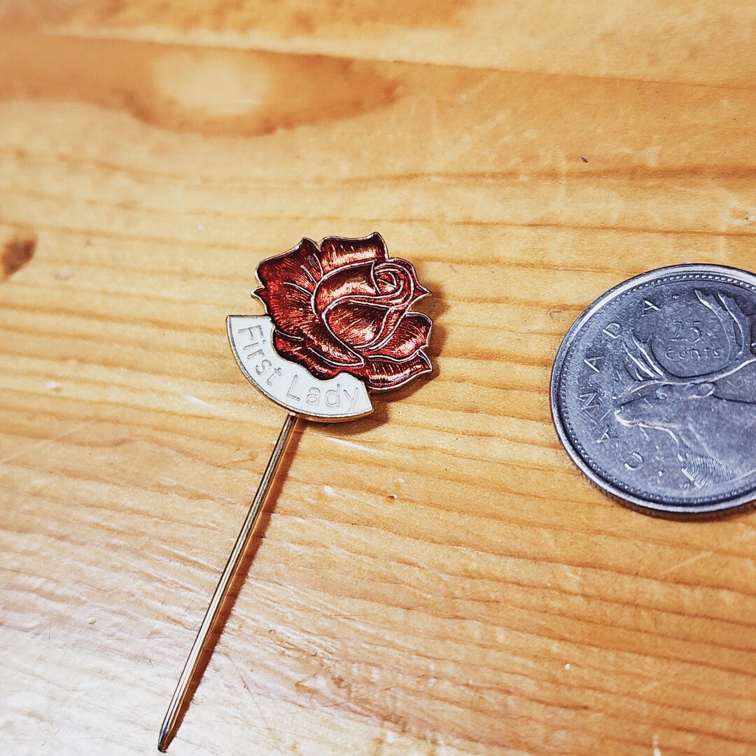 First Lady Red Rose - Beautiful Vintage Red Rose Stick Pin, Brooch Pin ...