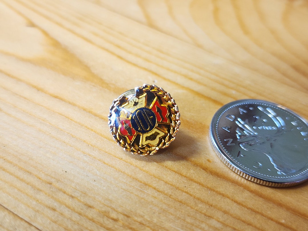 Beautiful Vintage Firefighting Pin - Epoxy Firefighters Brooch Pin ...