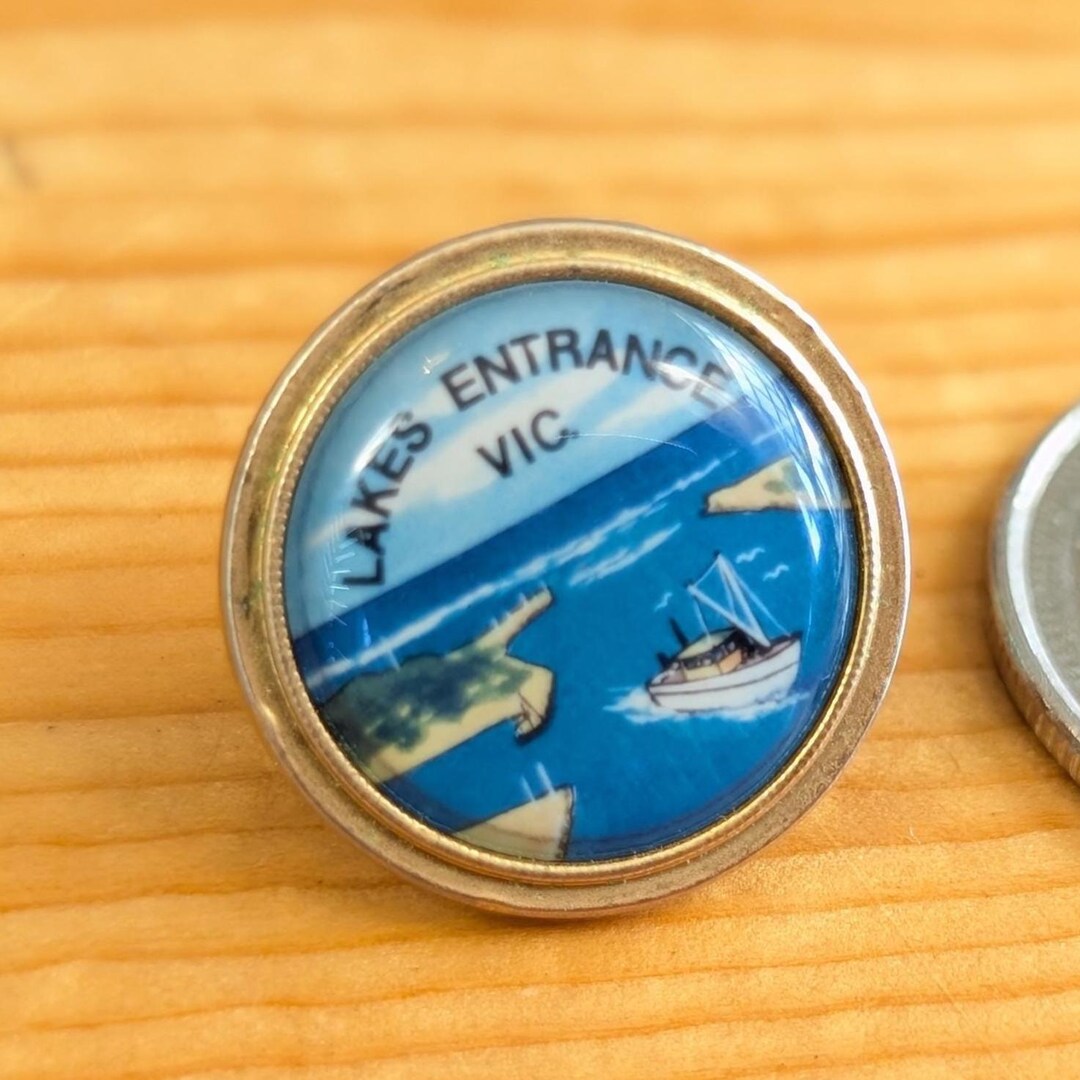 Lakes Entrance East Gippsland Victoria Australia Brooch Pin Unique Rare ...