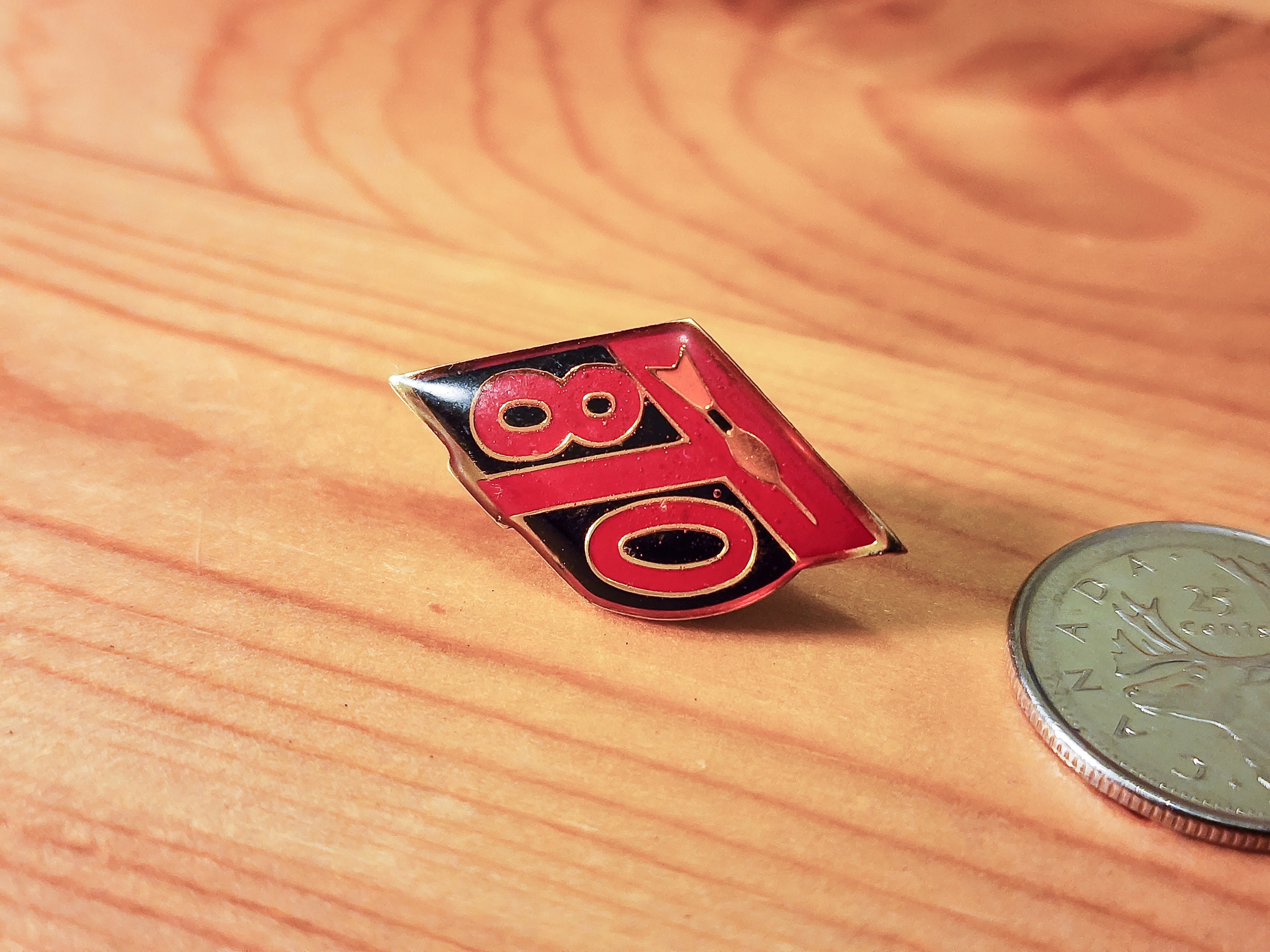 T80 Darts Pin Cool Vintage Dart Competition Brooch Pin Unique Rare Hat ...