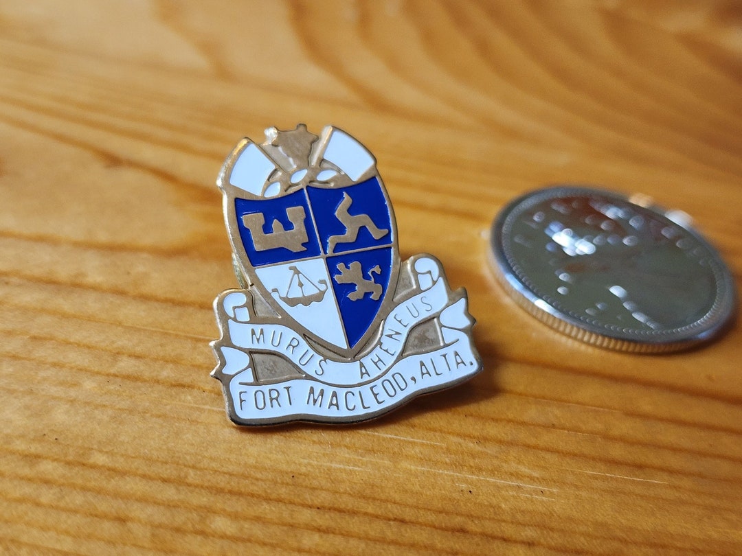 Vintage Fort Macleod Alberta Brooch Pin - Rare Canadian Travel Souvenir ...