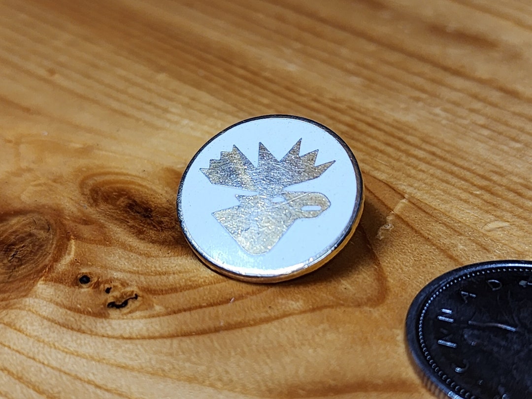 Bull Moose White and Gold Round Brooch Pin Unique Rare Hat Pin Lapel ...