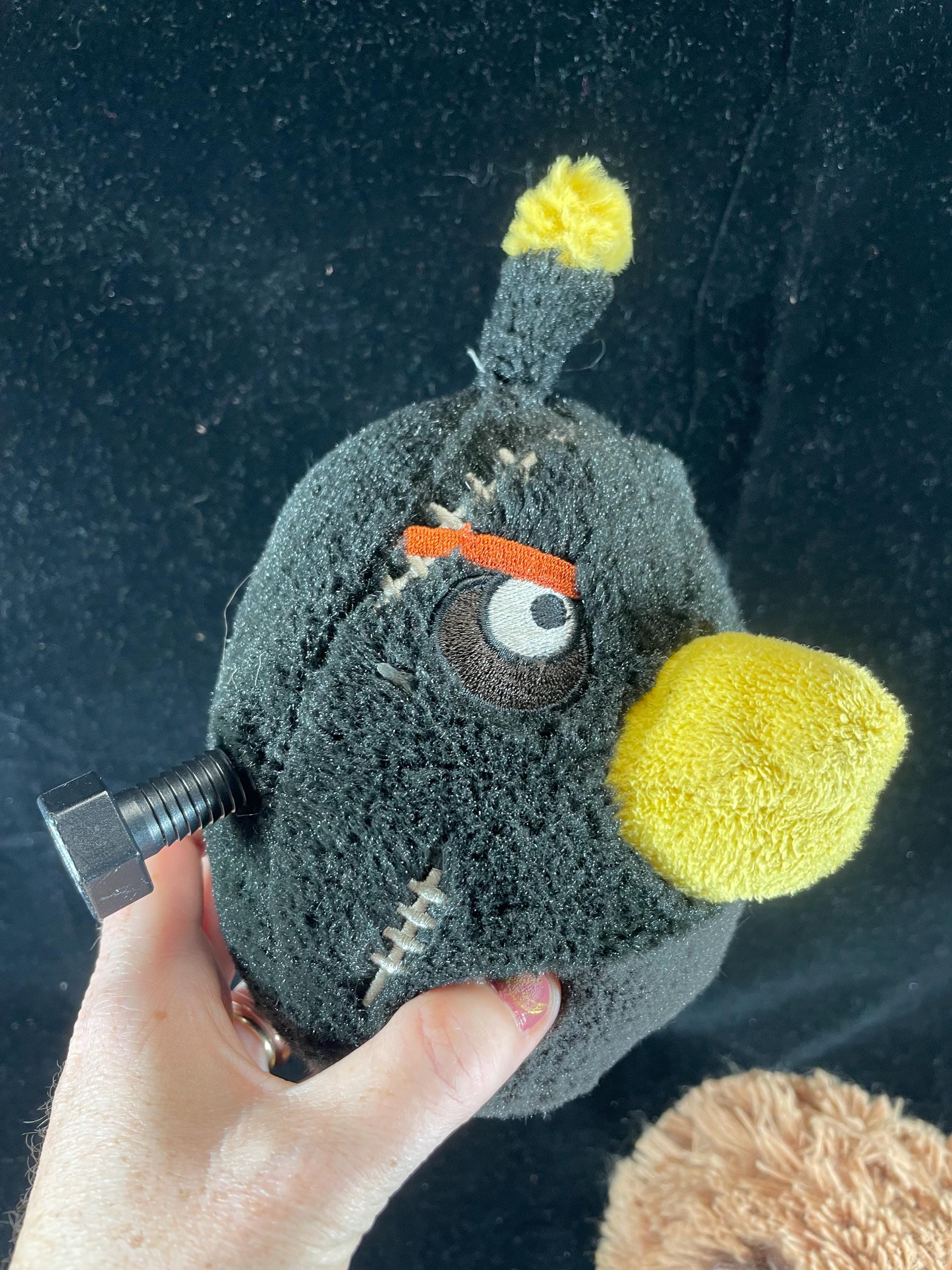 Angry Birds Plush Ball Red, Chuck, Blue Bird, Frankenstein Bomb ...