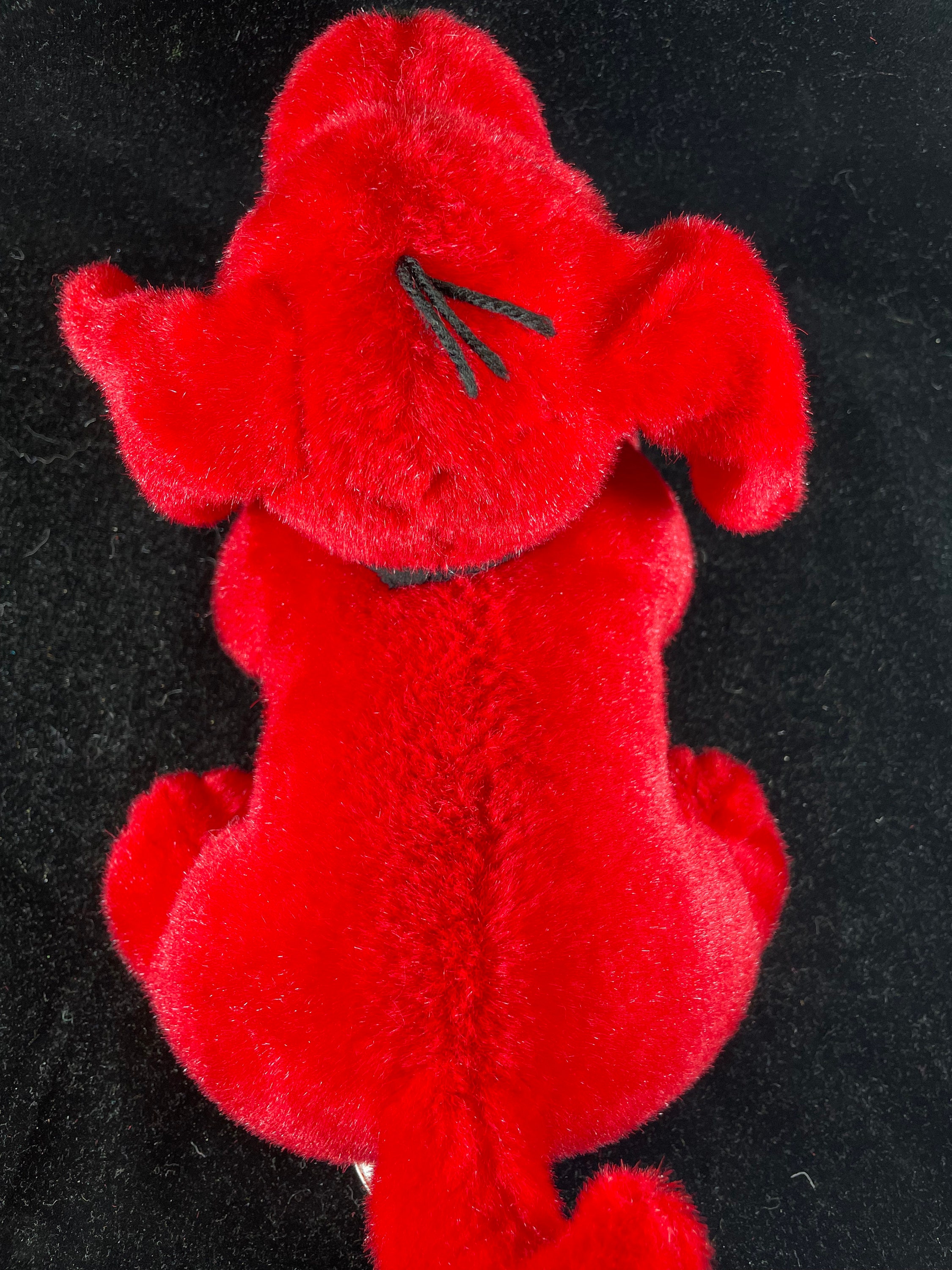Clifford the Big Red Dog Interactive Plush Animated Barking Wags Tail ...