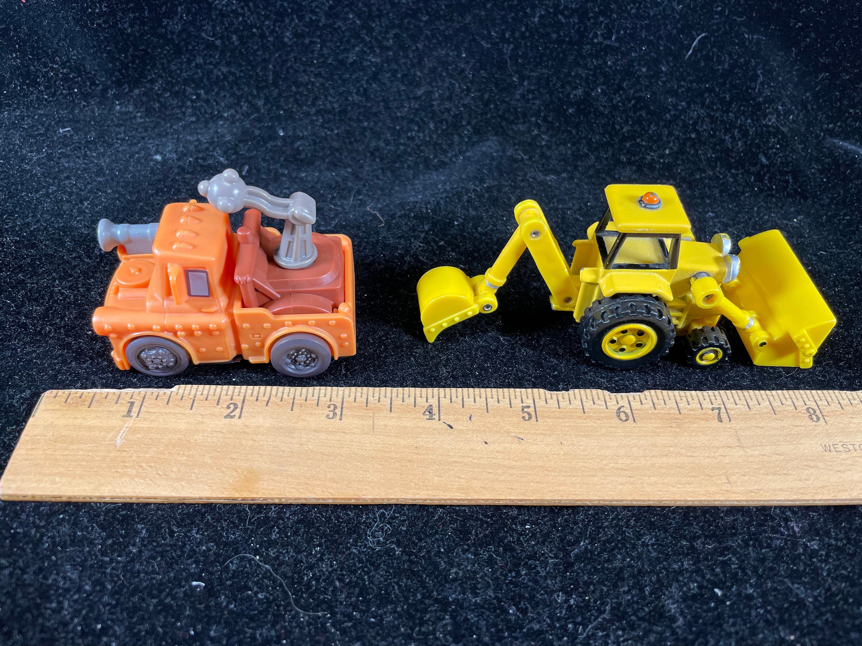 Bob the Builder Yellow Scoop the Digger Backhoe Bulldozer Diecast Toy ...