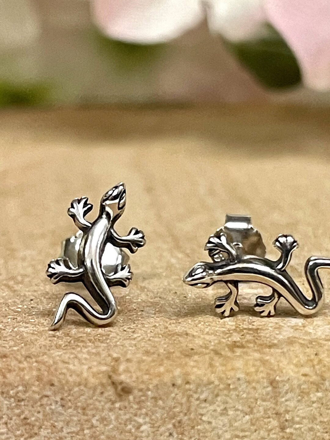 Lizard Animal Stud Earrings Solid 925 Sterling Silver Minimalist Earrings Push Back Dainty Gecko ...