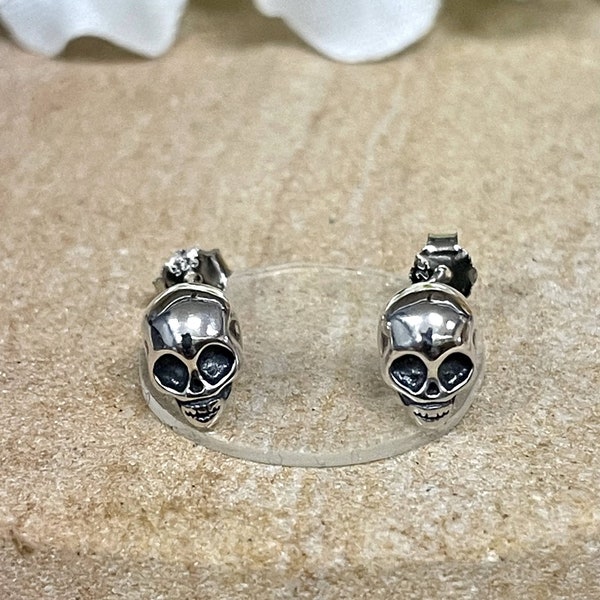 Skull Stud Earrings - Etsy
