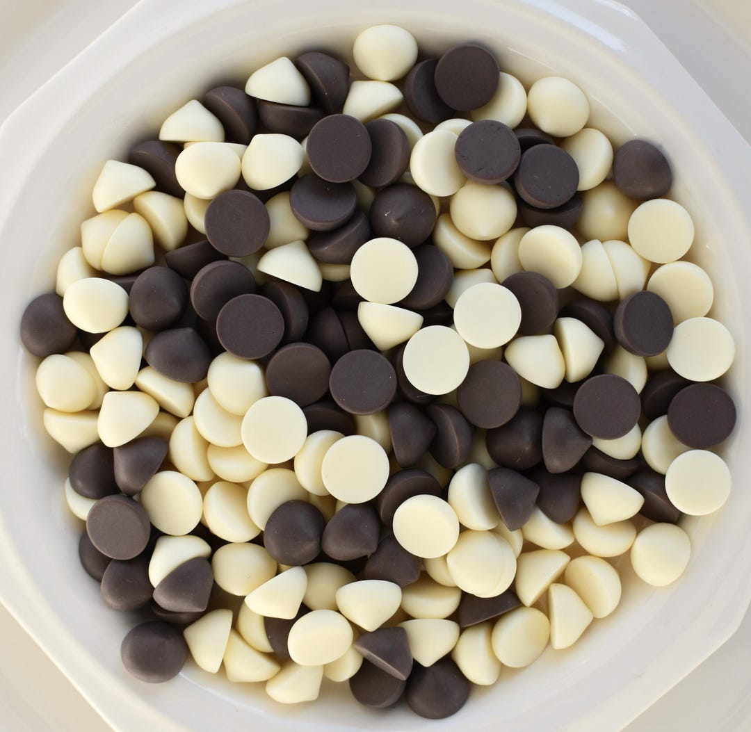 Fake Mini White & Dark Chocolate Chips, Faux Morsels, Fake Bake Supply ...