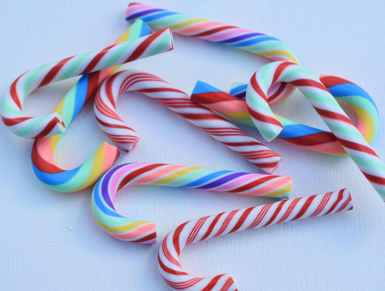 Mini Christmas Candy Cane Mix, Slime Charms, Fake Bake Supplies ...