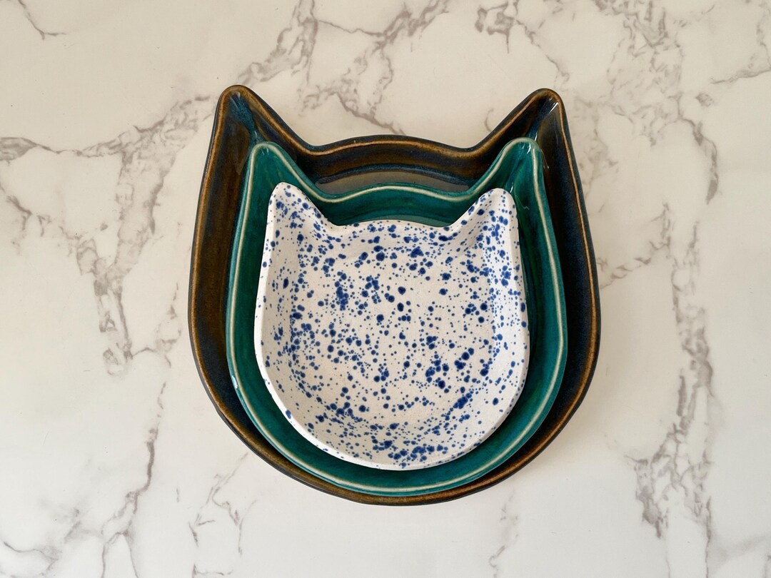 WHERE IT’S CAT: Set of 3 Ceramic Cat Shaped Dishes in Varying Shades of ...
