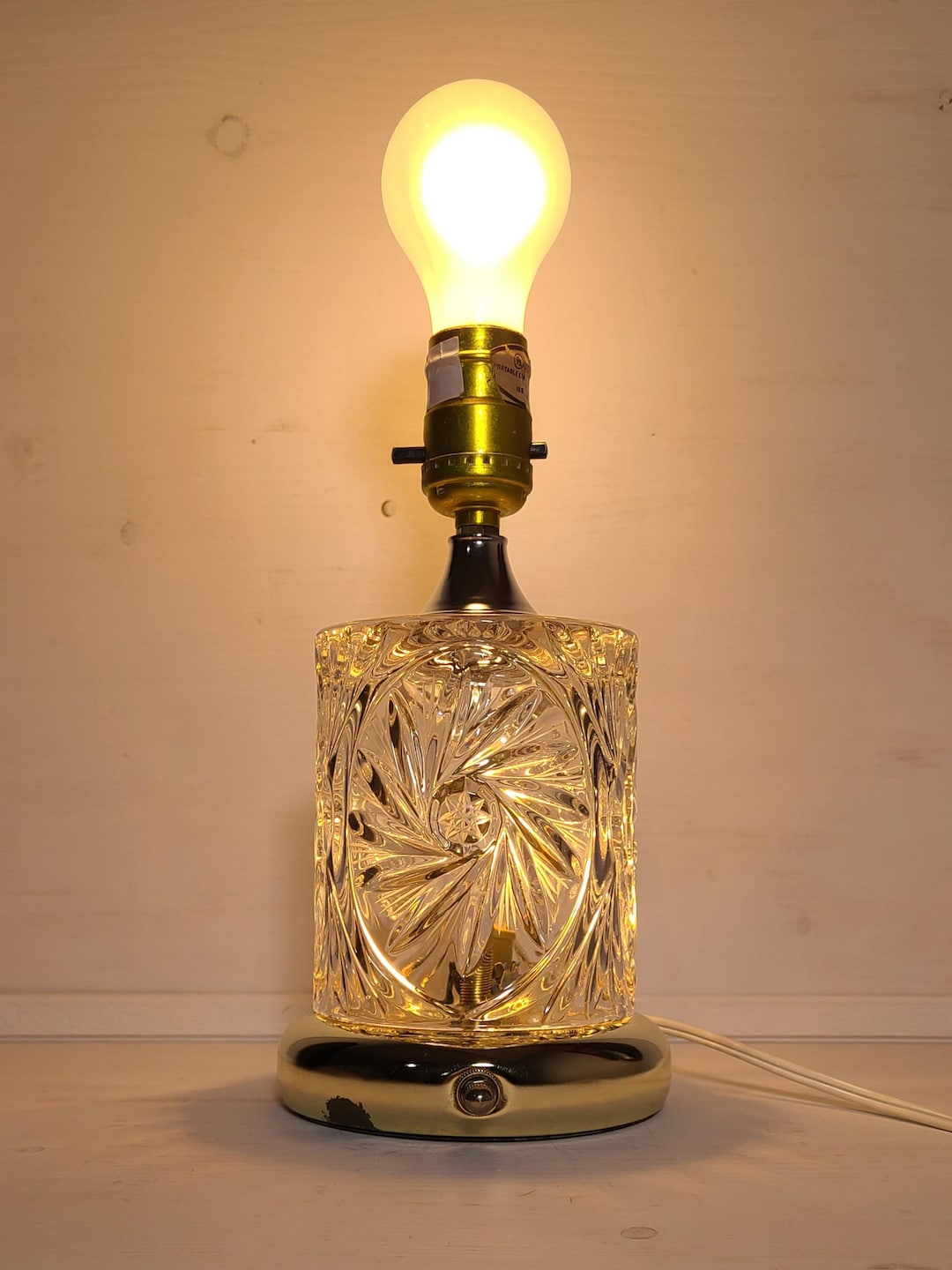 Vintage Leviton Crystal Table Lamp | Pinwheel Cut Glass | MCM Home ...