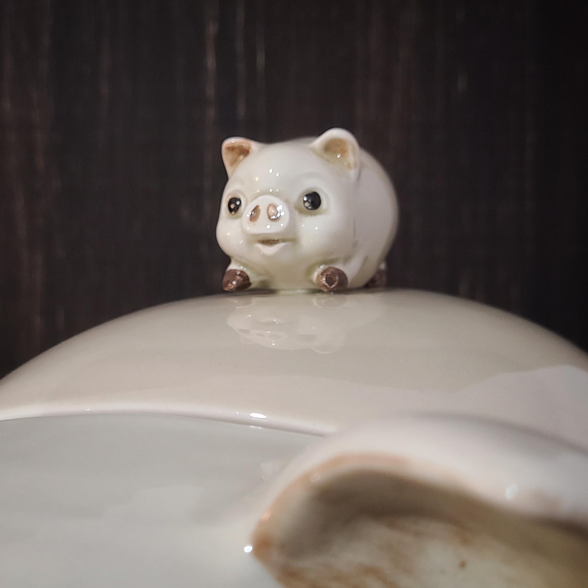 Vintage Ceramic Pig Cookie Jar. Retro Country Farmhouse Cottagecore ...