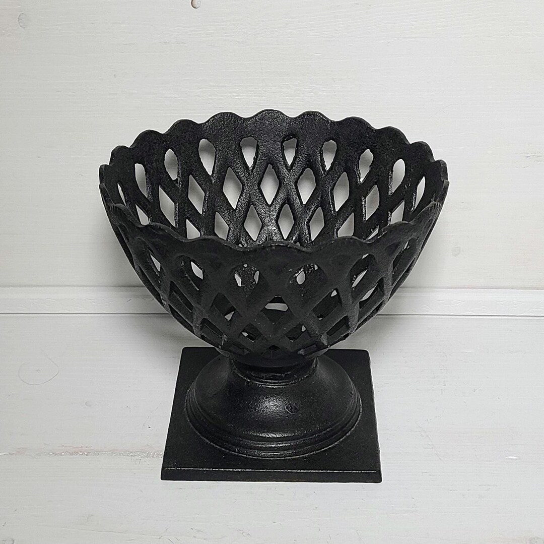 Vintage Reticulated Cast Iron Plant Stand. French Pedestal Urn Woven ...