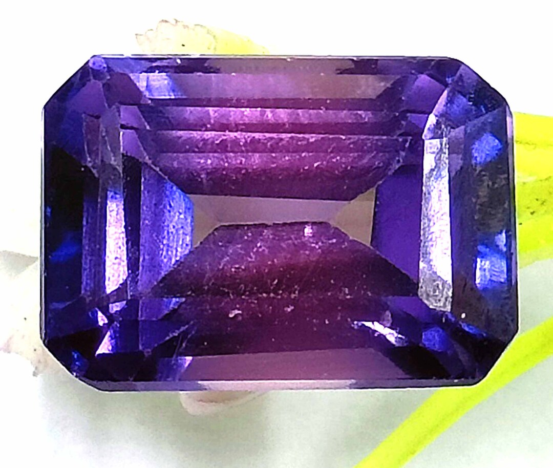 Alexandrite Natural Bi Color Alexandrite 3-5 Ct IGL Certified Loose ...