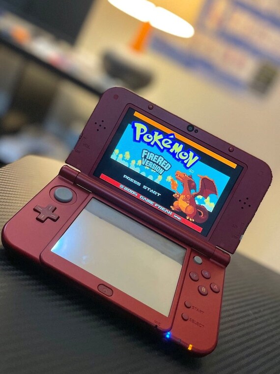 Nintendo 3ds Metallic Red