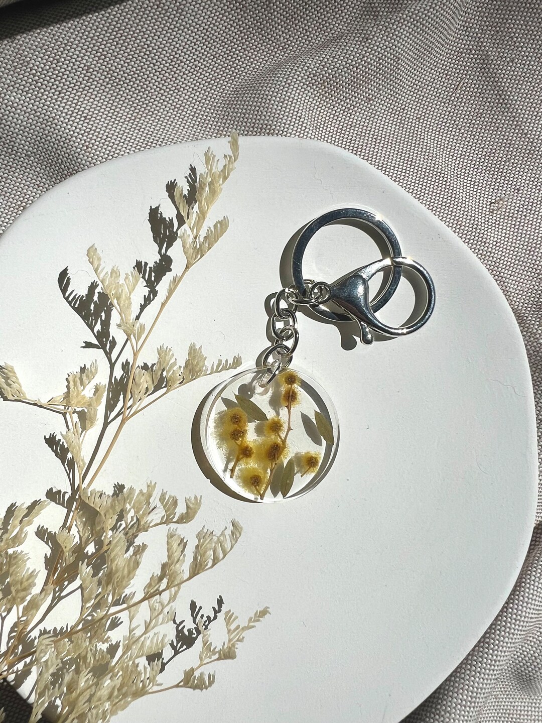 Australian Native Golden Wattle Pressed Flowers Handmade Resin Keychain ...