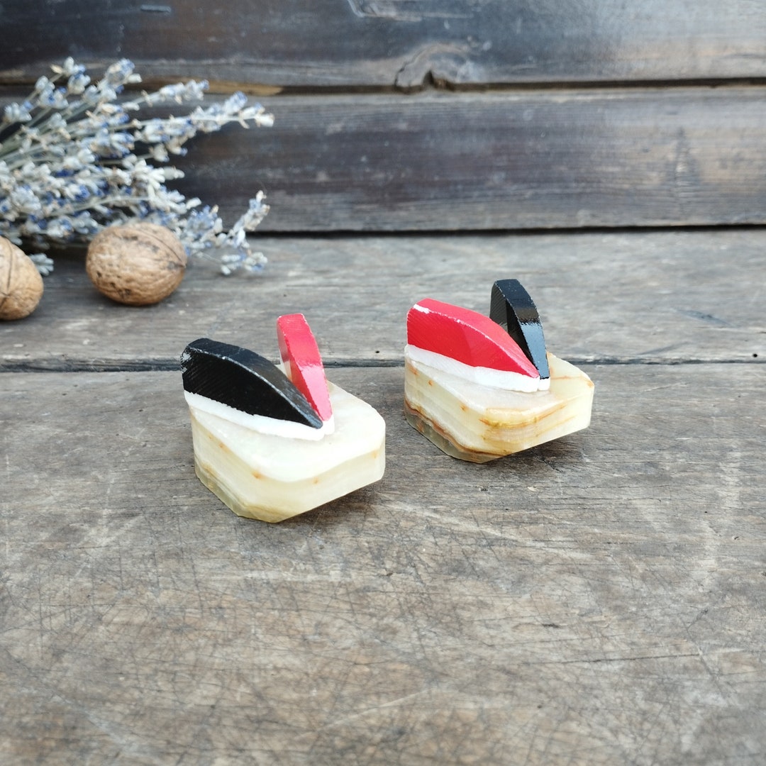 Vintage Marble Japanese Shoe Figures: Onyx Home Decor (set) - Etsy