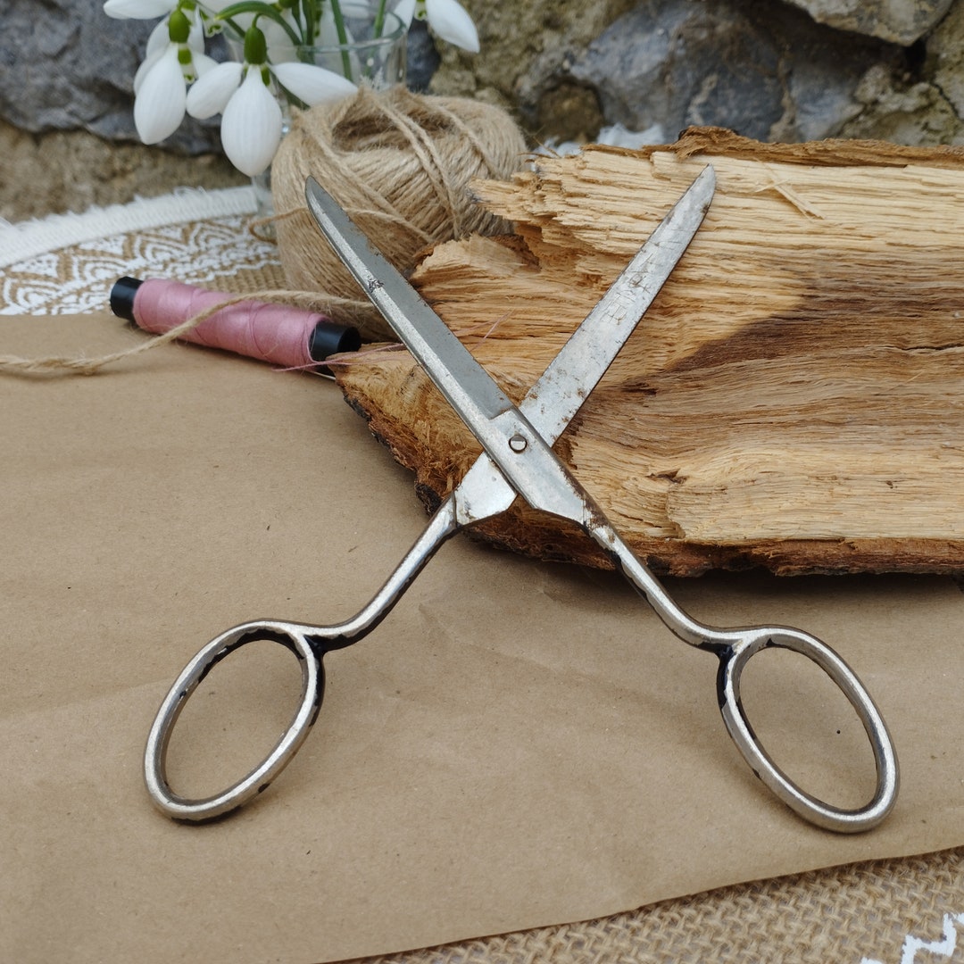 Vintage Metal Scissors, Old Scissors, Hobby Studio Decoration, Hand ...