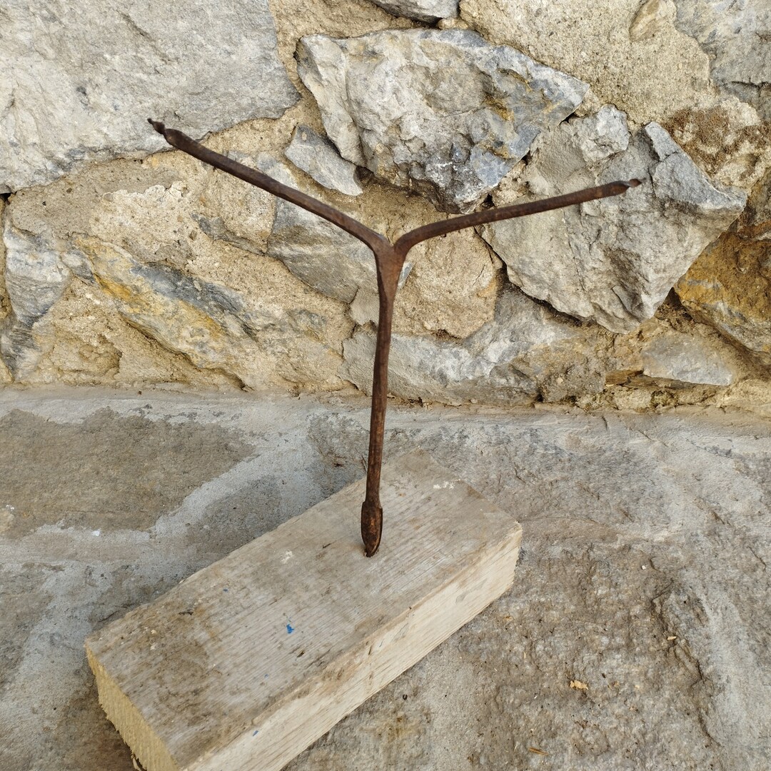 Vintage Drill, Primitive Drill for Hole, Antique Drill, Rusty Metal ...