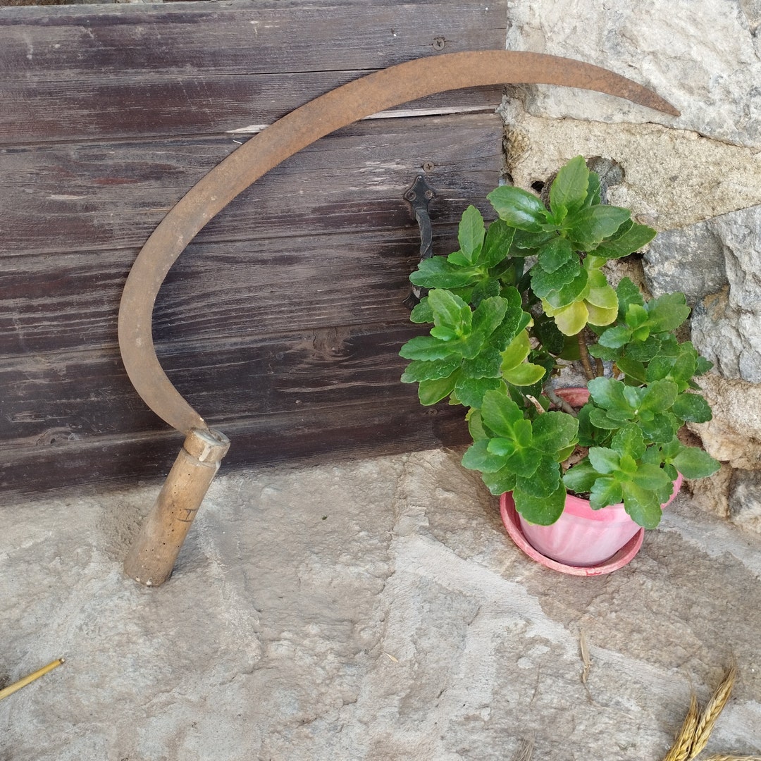 Antique Rusty Sickle: Primitive Farm Tool, Rustic Home Decor - Etsy