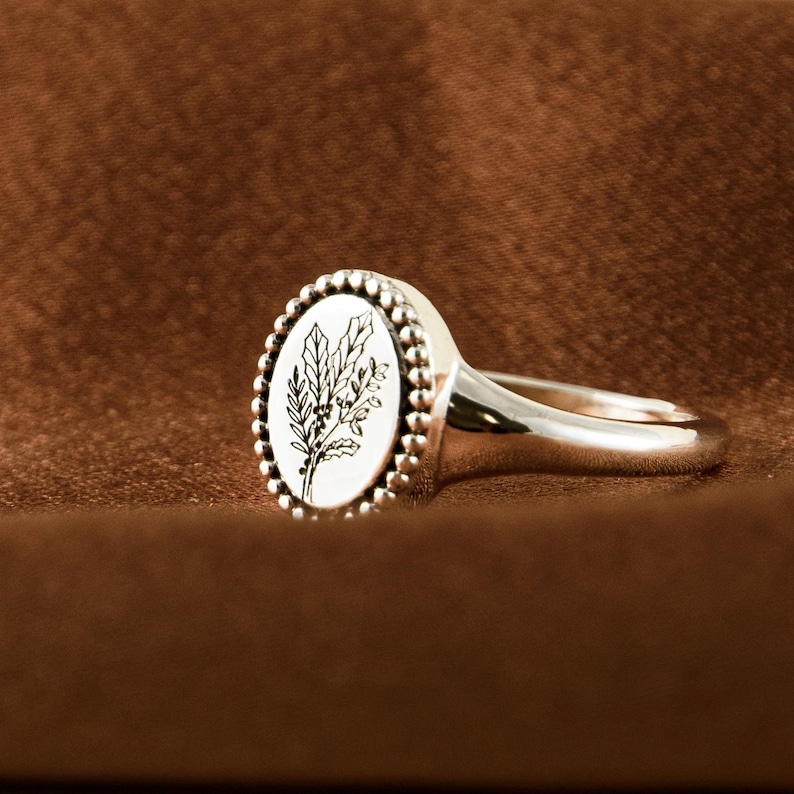 Birth Flower Signet Ring: Personalized 925 Sterling Silver Engraved ...