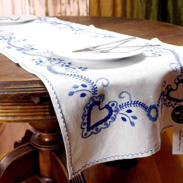 Hand Embroidered Linen - Etsy