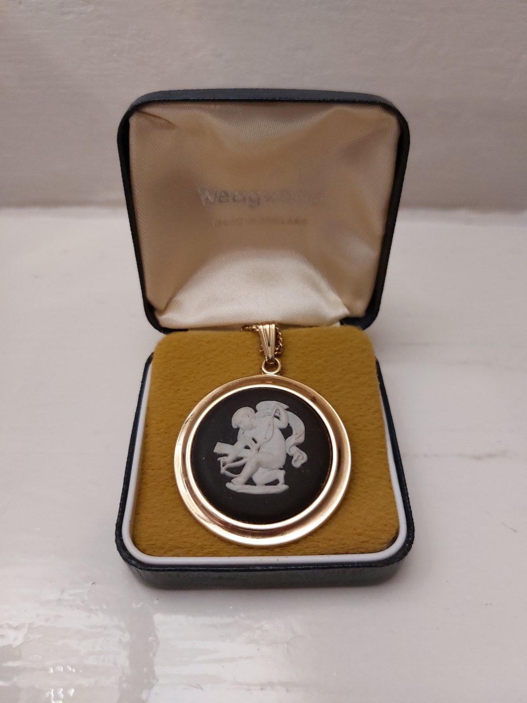 Vintage Wedgwood Black Jasperware and Gold Plated Pendant With 24" Gold ...