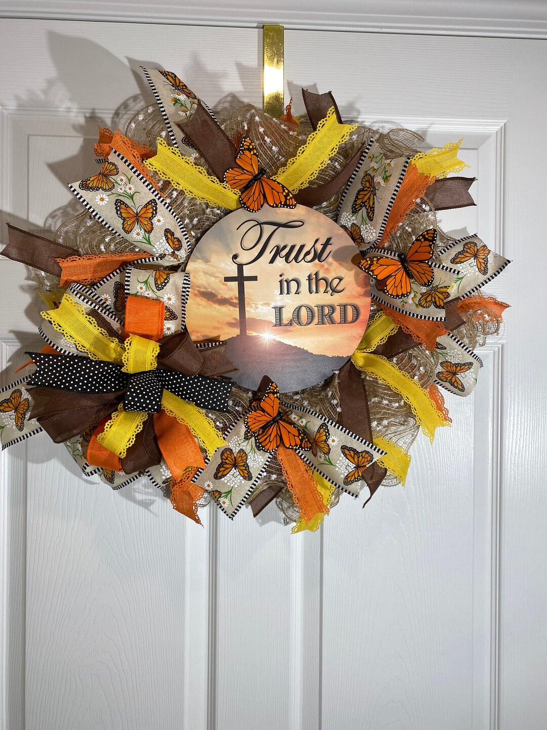 Butterfly Religious Wreath: 'trust in the Lord' Front Door Decor - Etsy