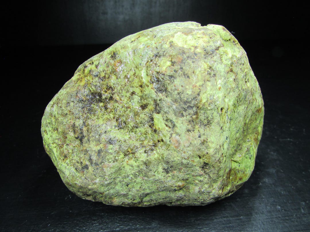 Raw Epidote | Rough Rock | Fresh Stone Find | Michigan Stone - Etsy