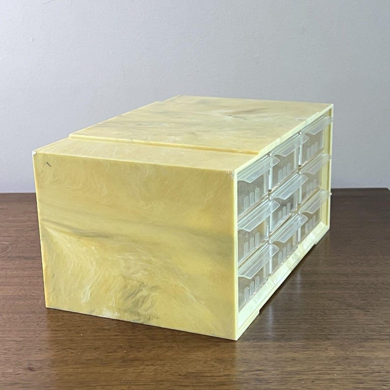 Vintage - 1946 - AKRO-MILS Cream Bakelite 9 Drawer Organizer - Storage ...