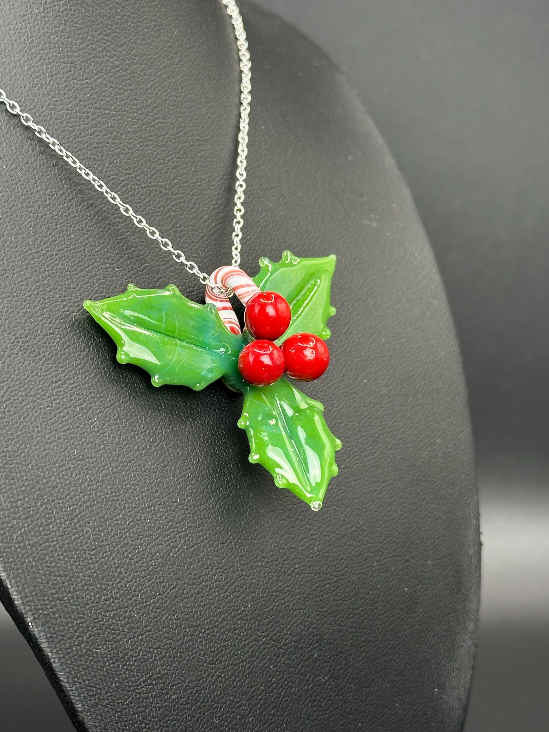 Holly Leaf Pendant - Etsy