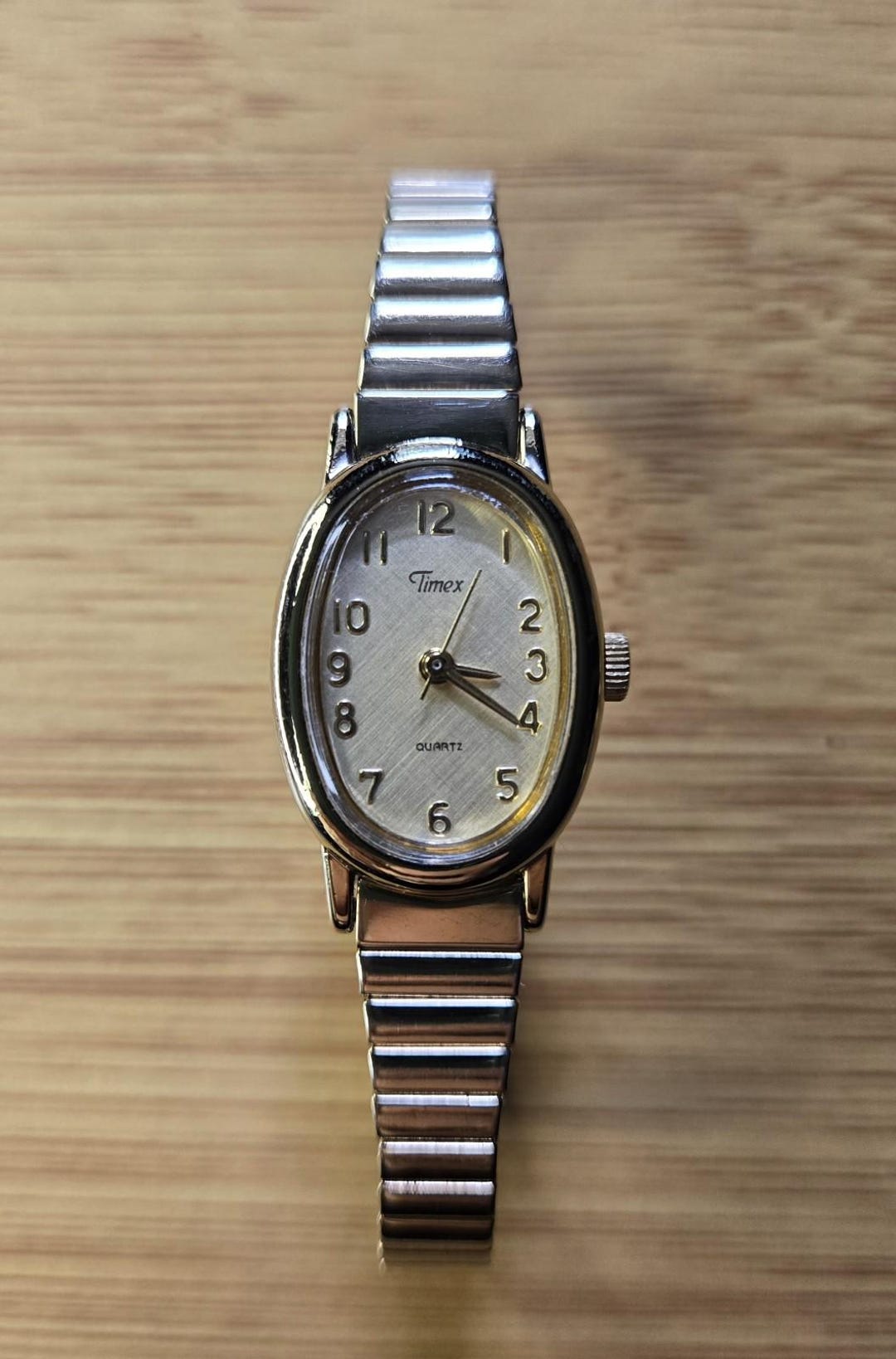 Vintage Timex Women Cavatina CR1216 Cell T F1 Gold Tone Oval Quartz ...