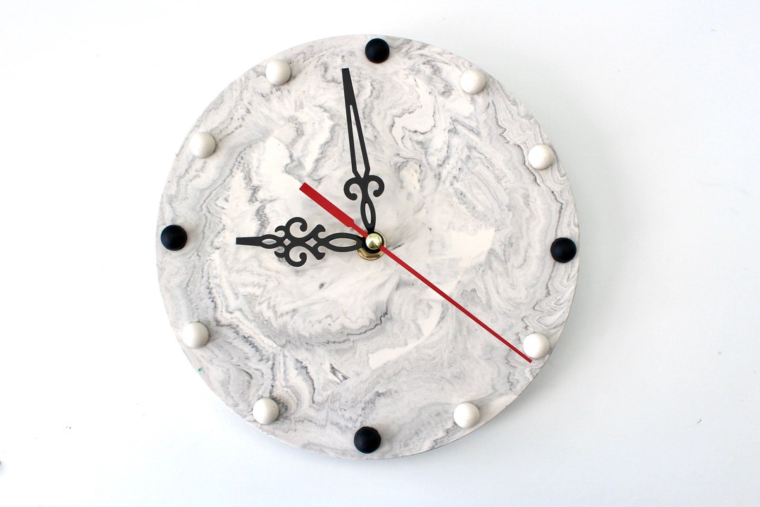 Jesmonite Wall Clock B&w Marble - Etsy