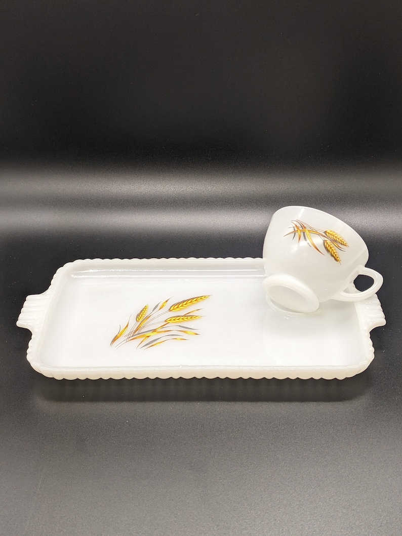 Vintage Anchor Hocking Fire King Golden Wheat Luncheon Set 8-piece Mid ...