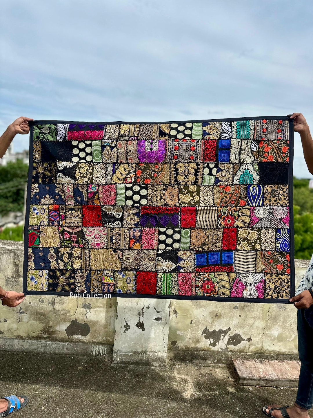 Indian Heavy Embroidered Wall Hanging Vintage Sari Zari Work Tapestry ...