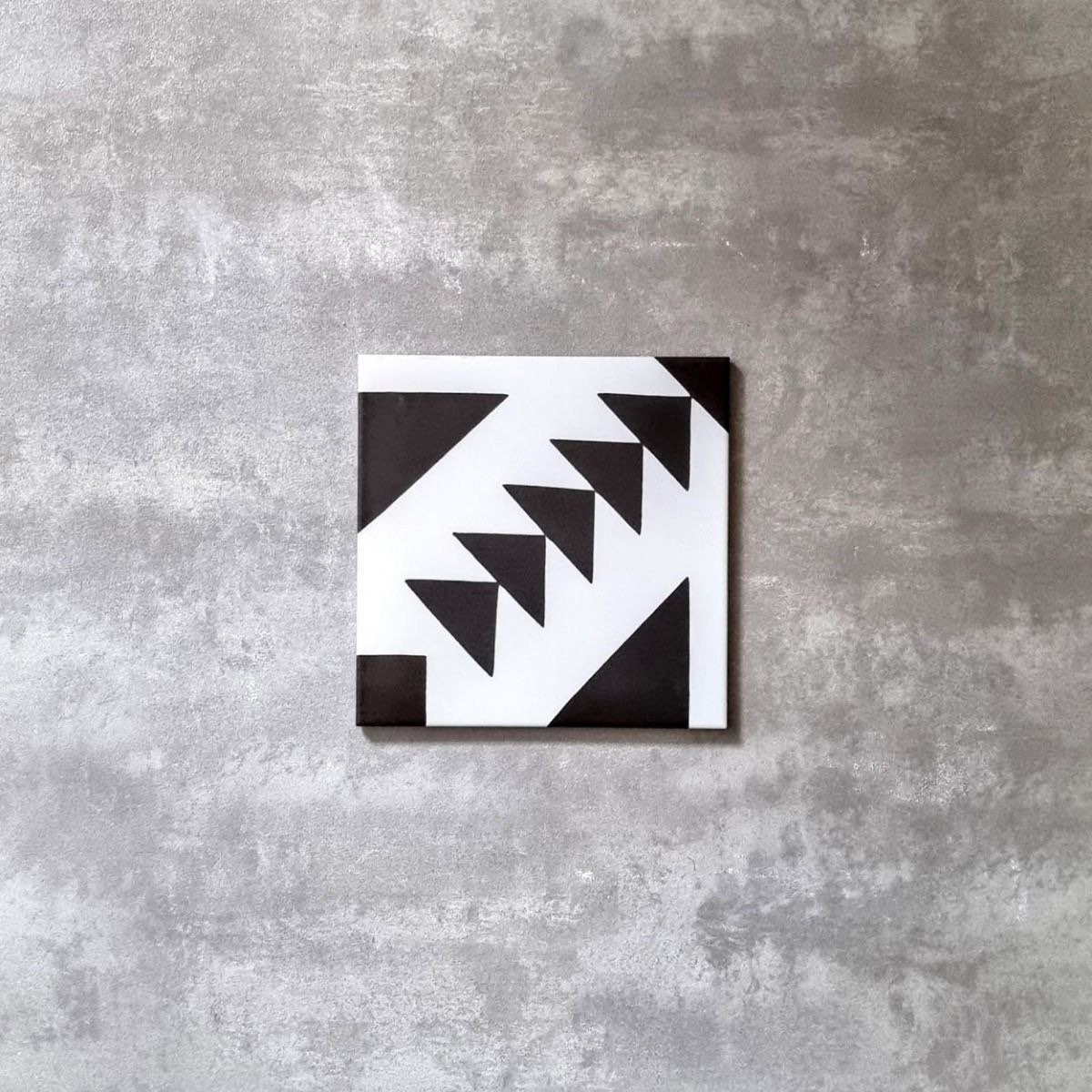 Full Tile Pattern: Azteca Black and White Anti-slip Moroccan - Etsy