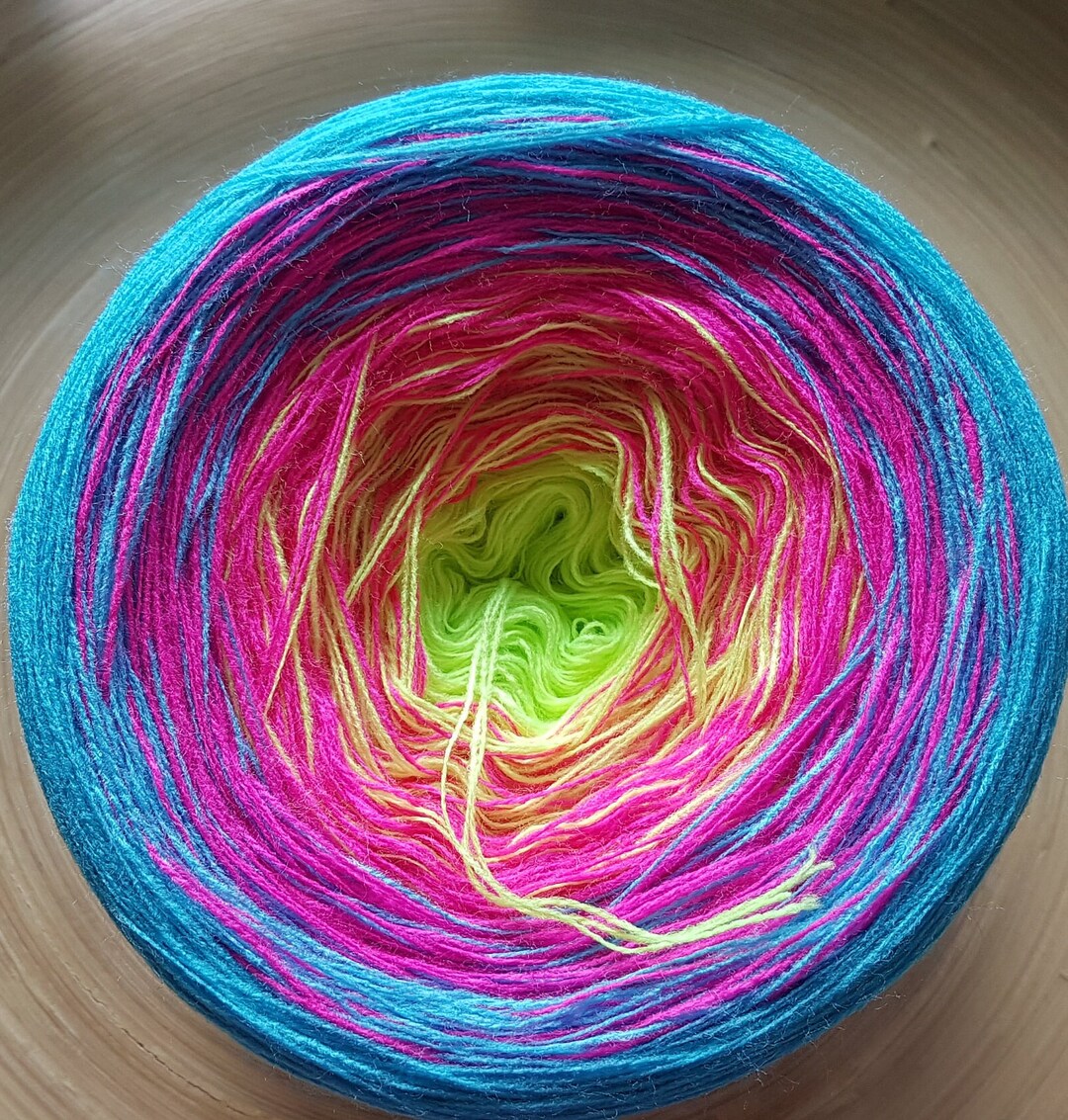 Gradient Cake Yarn, Ombre Yarn Cake, Color Change Yarn, 3 Ply, Ombre ...