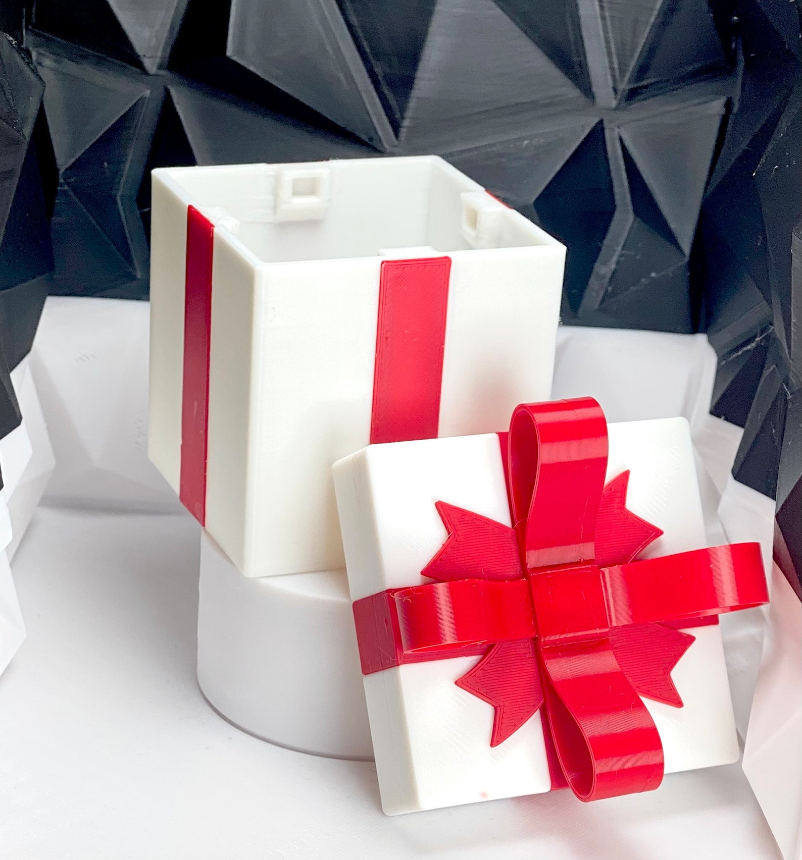 Locking Gift Box 3D Printed, Gift Box, Valentines Gift Box, Christmas ...