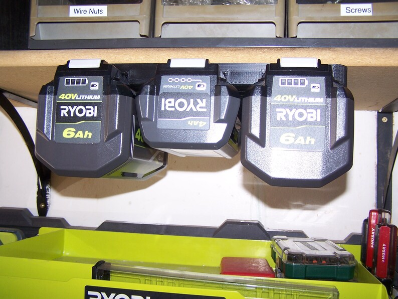 RYOBI Battery Holder/mount for 40V Li Batteries Tripple Port (3 ...