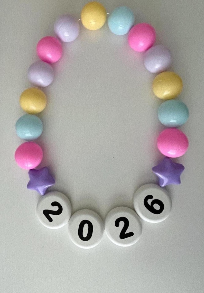 Class of 2026 Graduation Lei: Jumbo Friendship Bead Necklace - Etsy