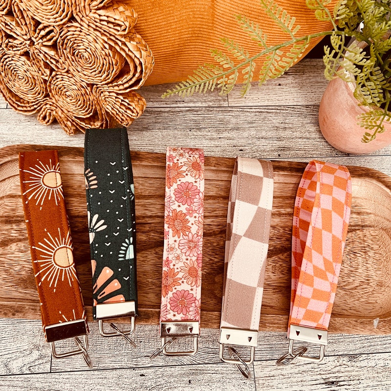 Handmade Wristlet - Etsy