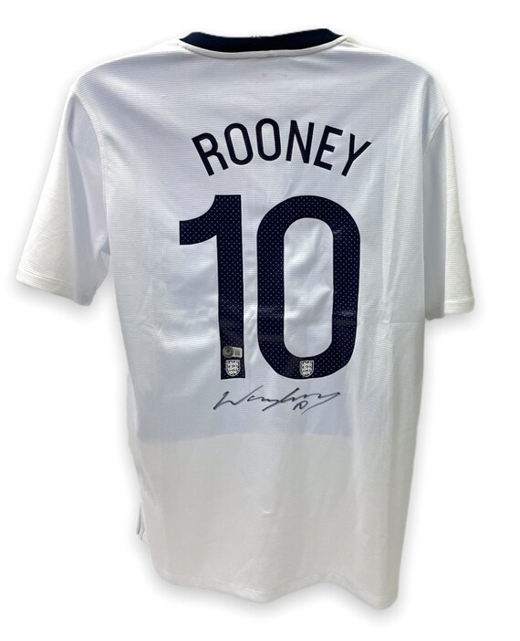 Wayne Rooney England New Kit