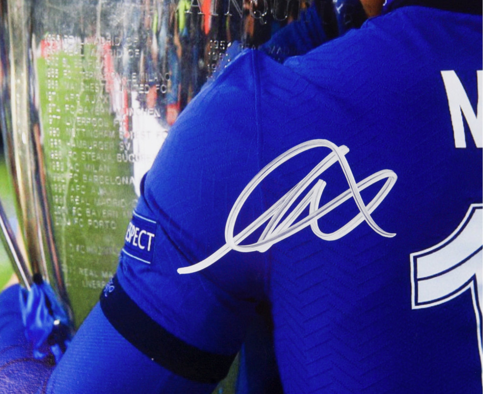 Mason Mount Signed Champions League Trophy Photograph beckett - Etsy