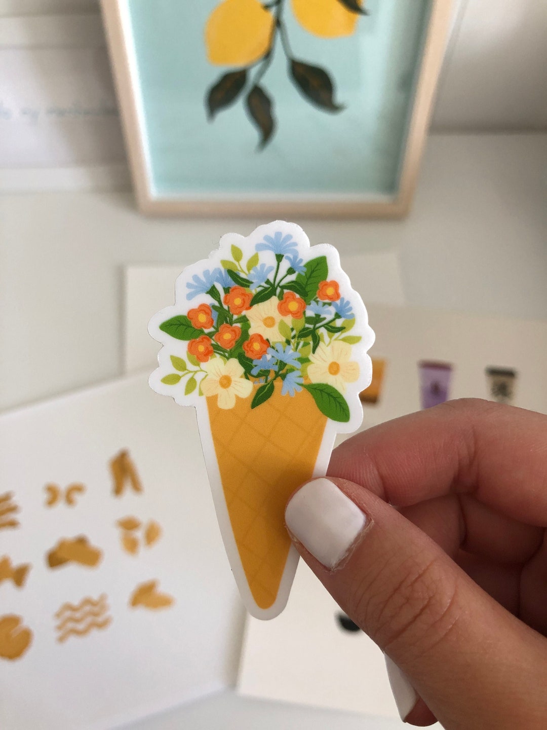 Ice Cream Cone Floral Vinyl Sticker | Flower Bouquet | Floral Sticker ...
