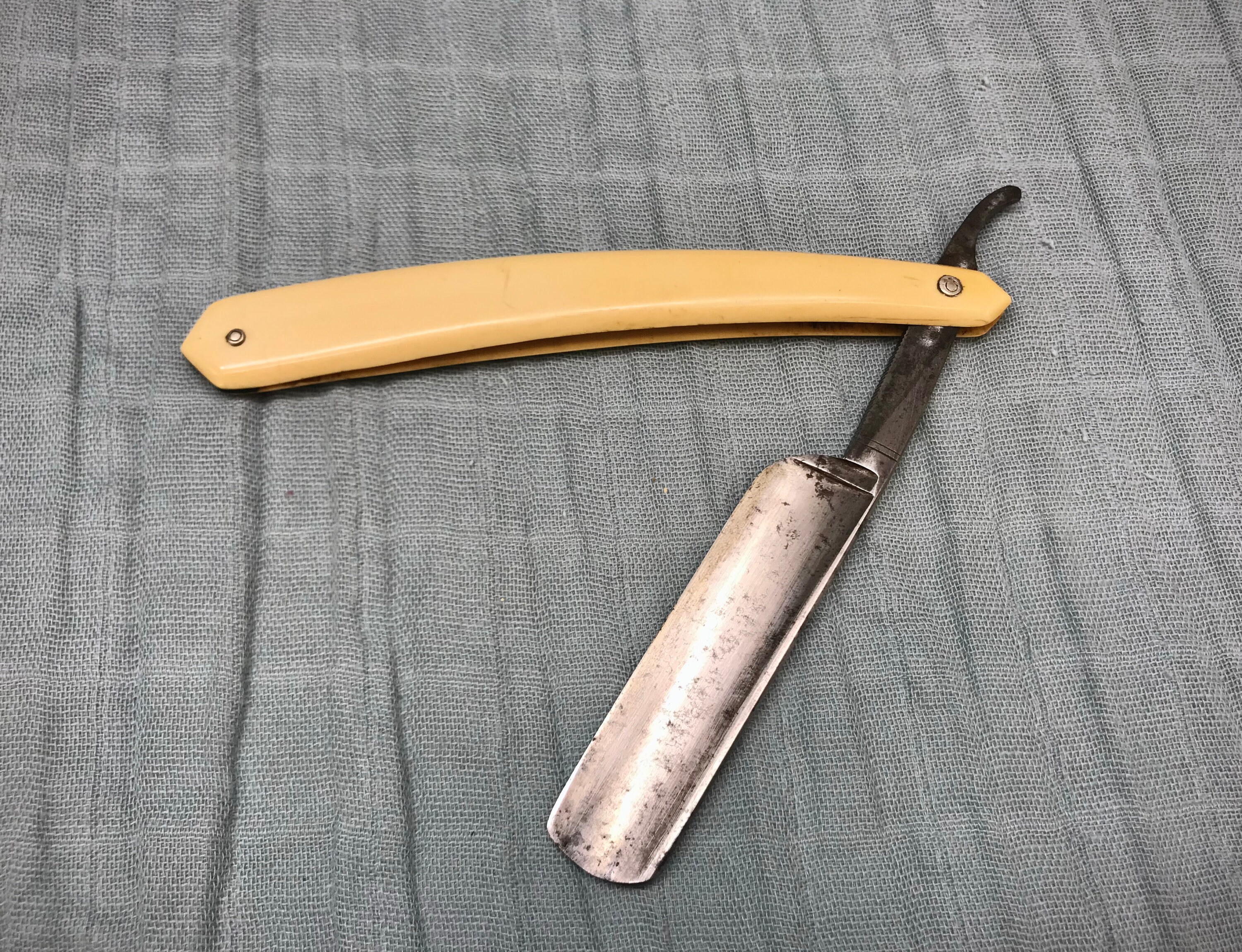 Carbo Magnetic Razor W/ Case, Griffin XX Straight Razor, Antique ...